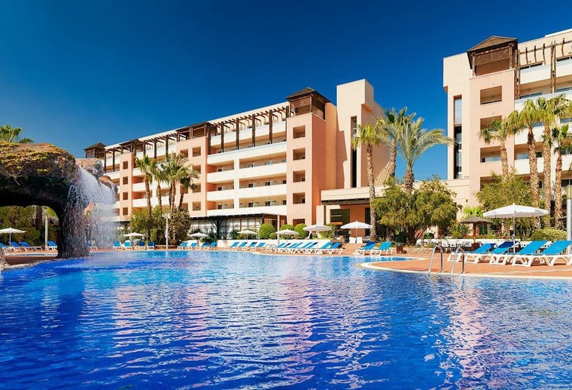 Los hoteleros de Salou-La Pineda tienen nuevo presidente - Nexotur.com